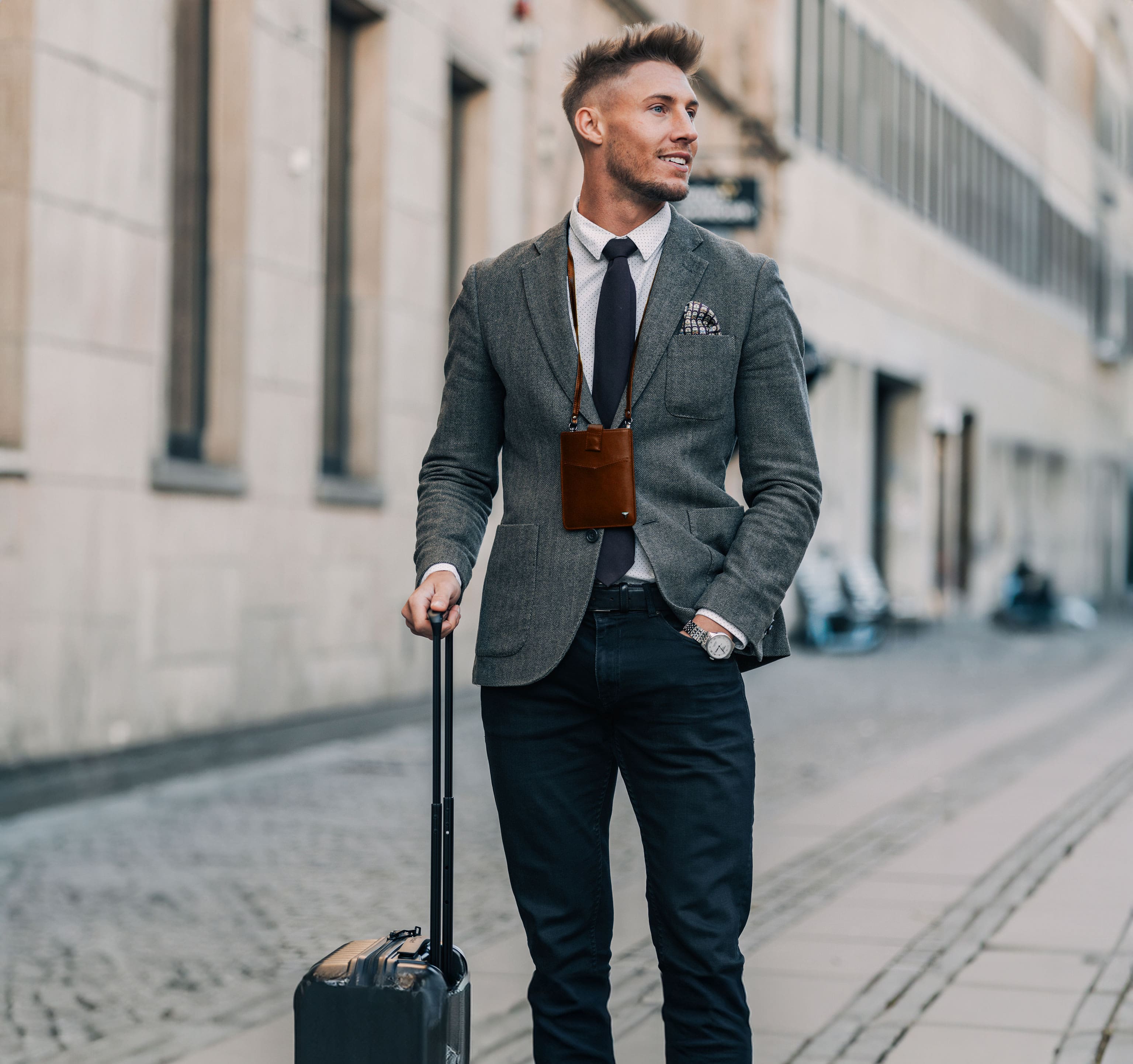 Skyborne | Innovative Carry Goods: Bags, Wallets, Trackers & More ...